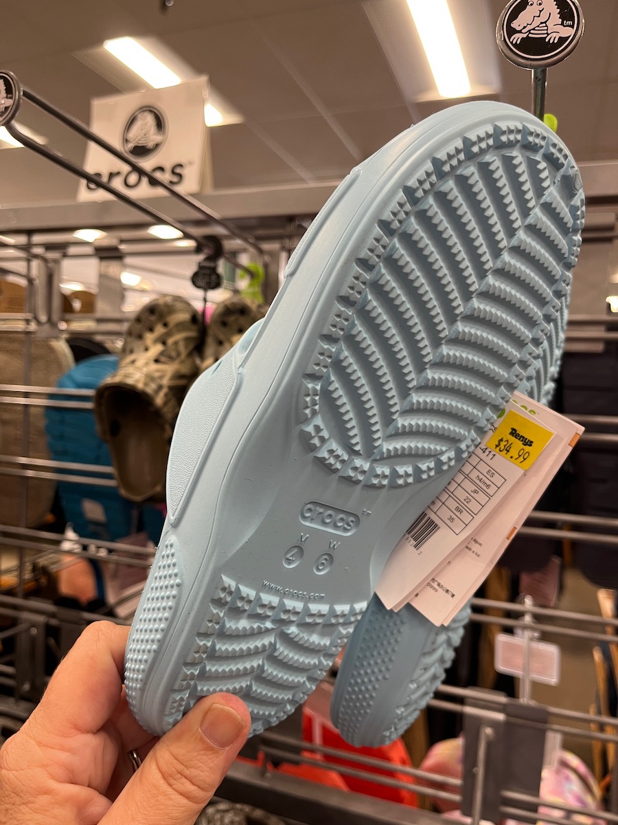 What is Renys Department Store