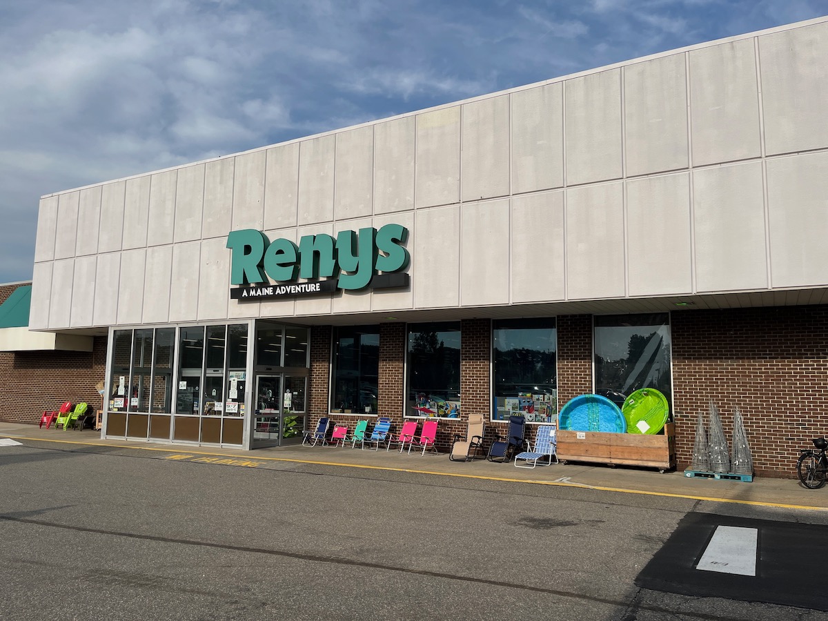 What is Renys Department Store