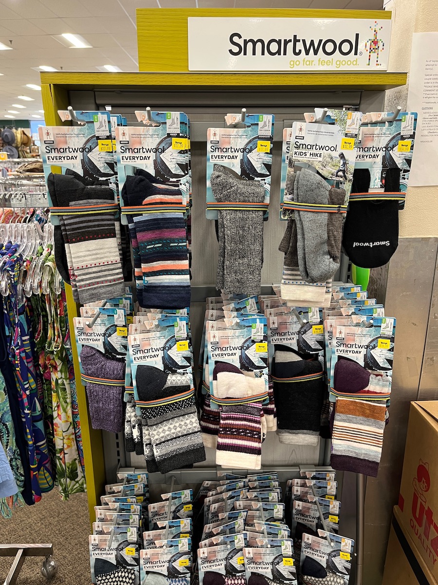 What is Renys Department Store